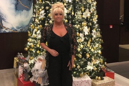 Merry Christmas From Avril » The Dream Factory